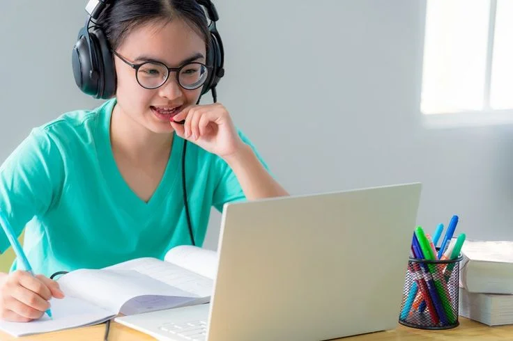 I Want to Learn English Fast: Here's What Actually Works